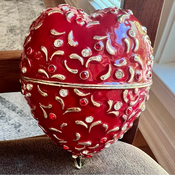 Wallace Silversmiths | Other | Wallace Silversmiths Enamelheart Shaped ...